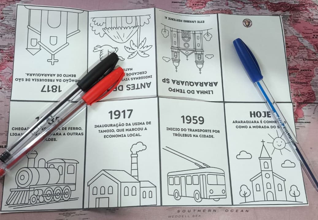 Mini livrinho dobrável para colorir - linha d... | Tá Pronto